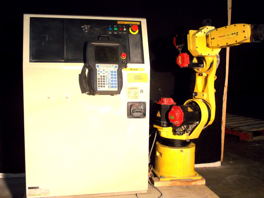 FANUC M-6iB/6S | Universal Robotic inc