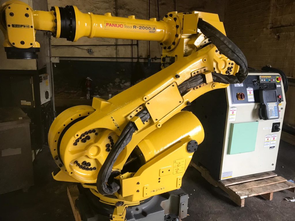Fanuc R2000iA/165F | Universal Robotic inc