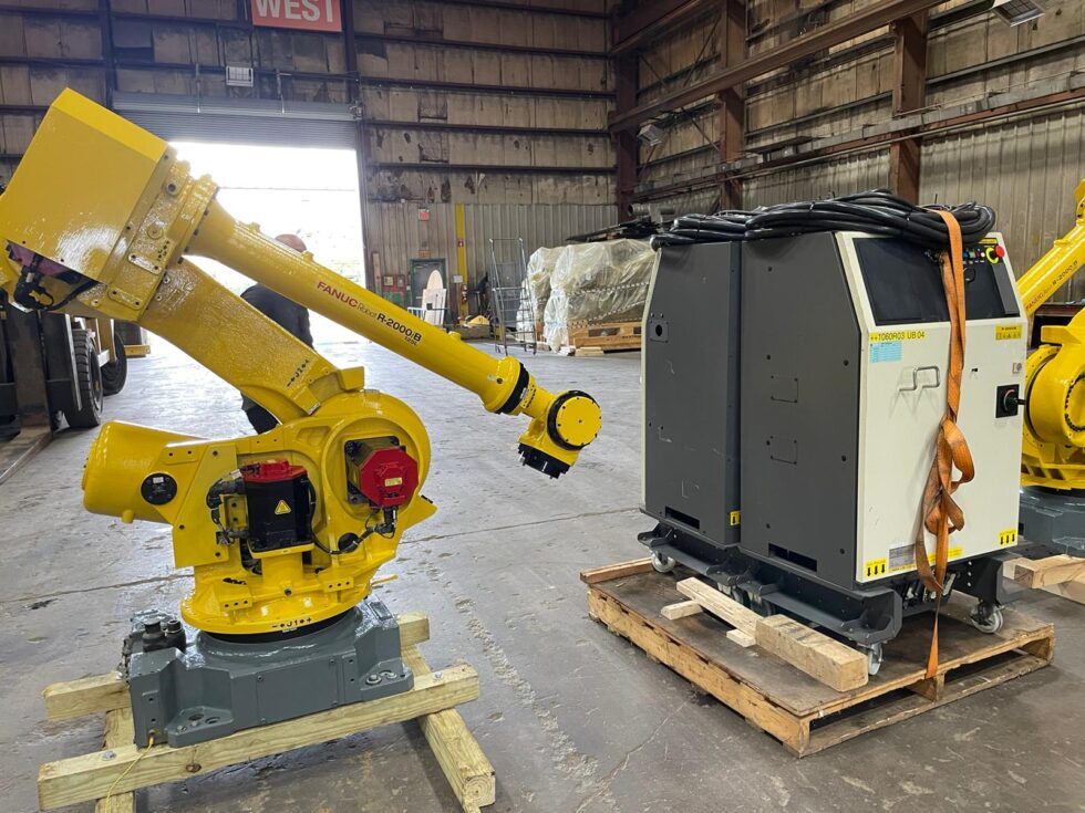 FANUC R-2000iB/125L | Fanuc R2000 series | Universal Robotic Inc