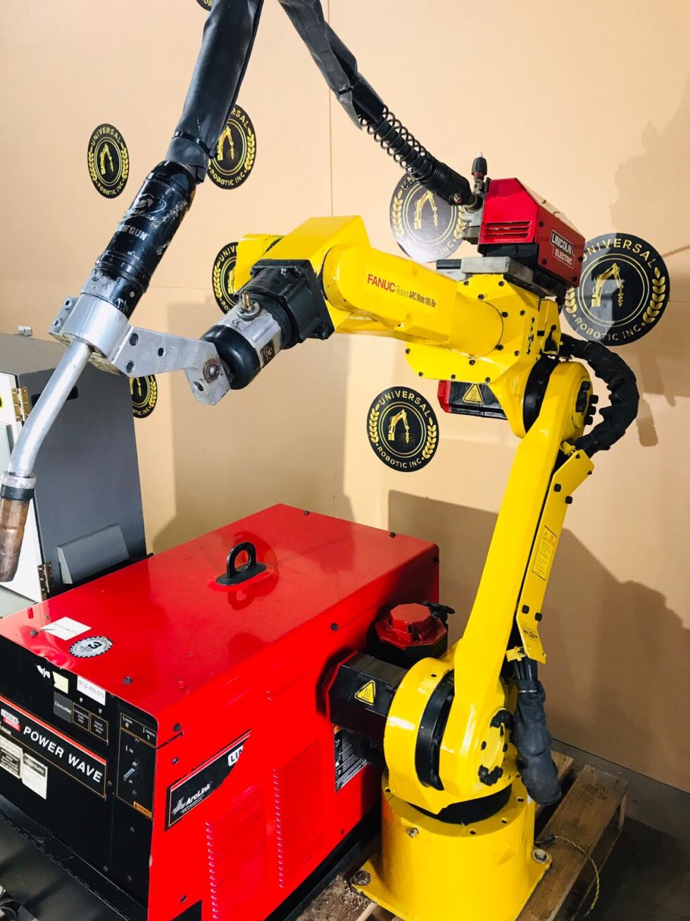 FANUC ARC Mate 100iBe | Arc Welding Robots | Universal Robotic Inc
