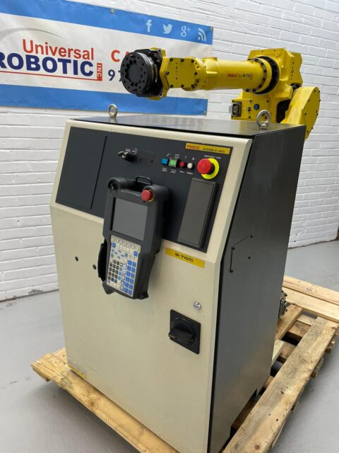 FANUC M-710iC/50 | Universal Robotic Inc