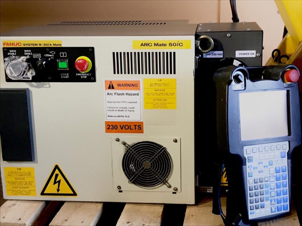 TIG Welding Cell | Fanuc Arc Mate 50iC/5L | Universal Robotic Inc