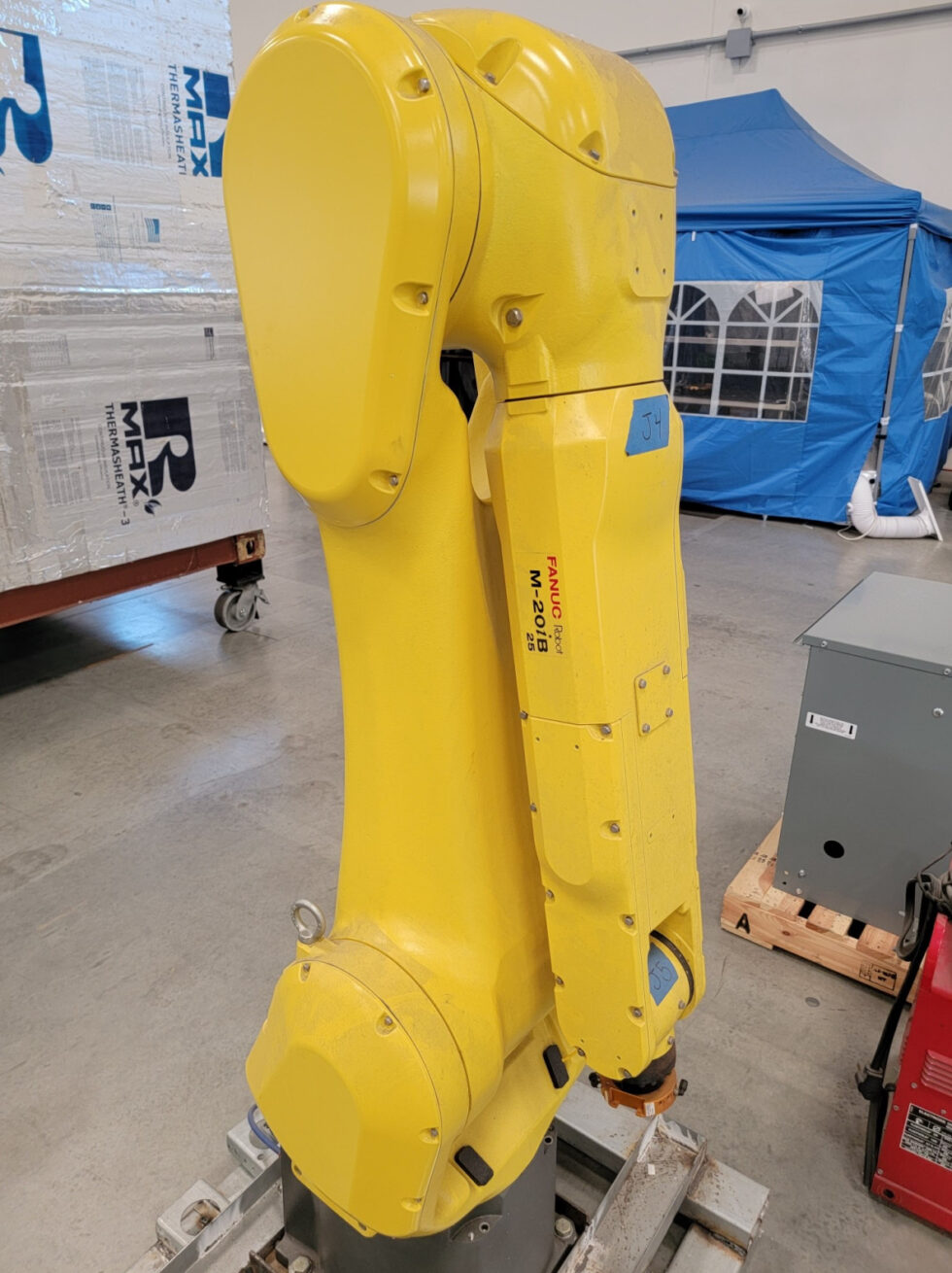 Fanuc M-20iB/25 | Industrial Robot | Universal Robotic Inc