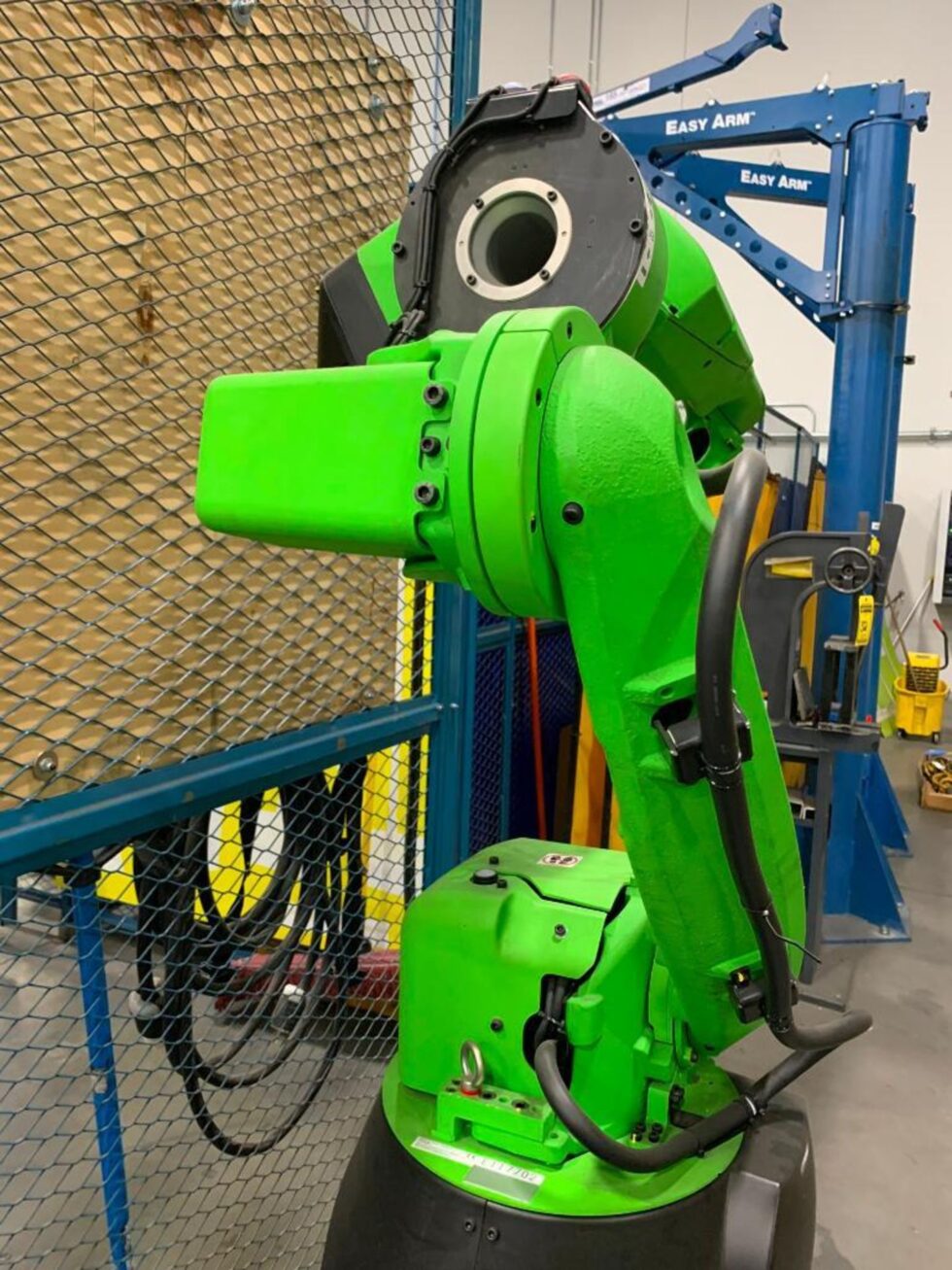 Fanuc Robot CR-15iA | Universal Robotic Inc