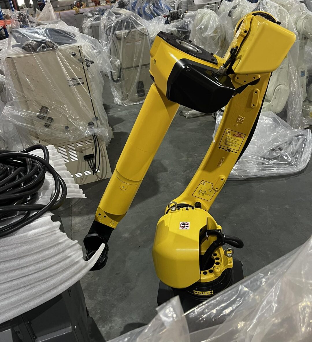 Fanuc M-10id/8L | Industrial Robot | Universal Robotic Inc
